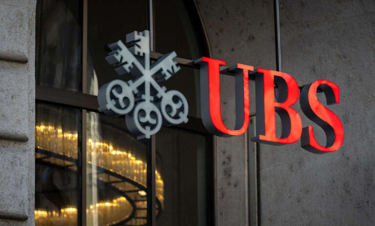 Chainlink and UBS Leverage Swift Network for Tokenized Funds Settlement ...